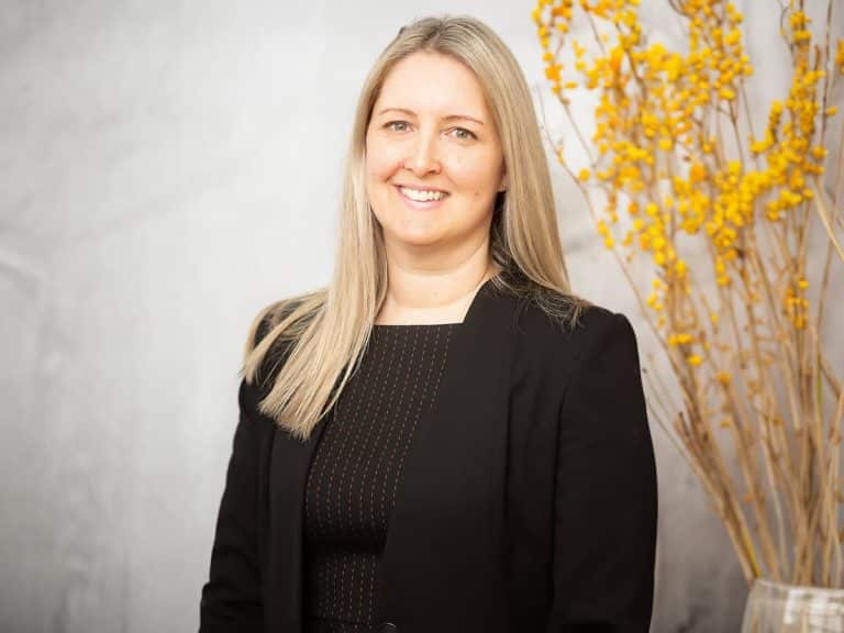 Easter Operating Hours 2024 | Earworx